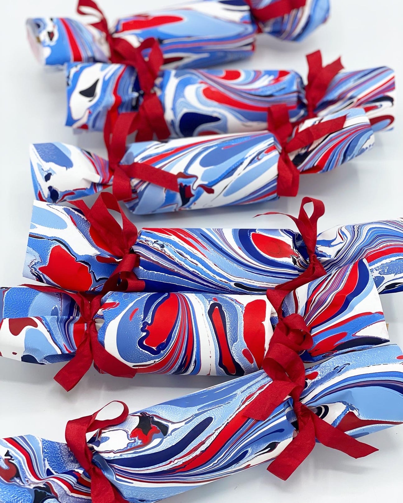 Set of Six Liberty Party Crackers – No One Alike